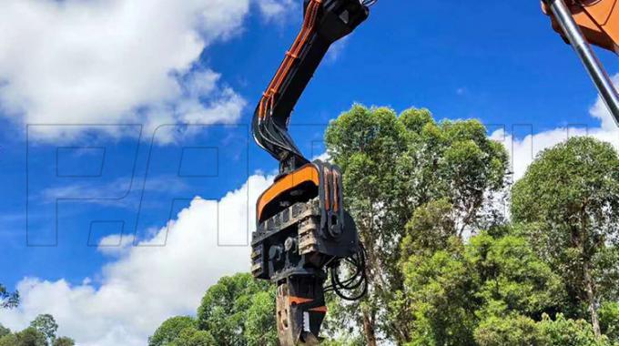 CE Excavator Attachment 300bar Hydraulic Sheet Pile Driver